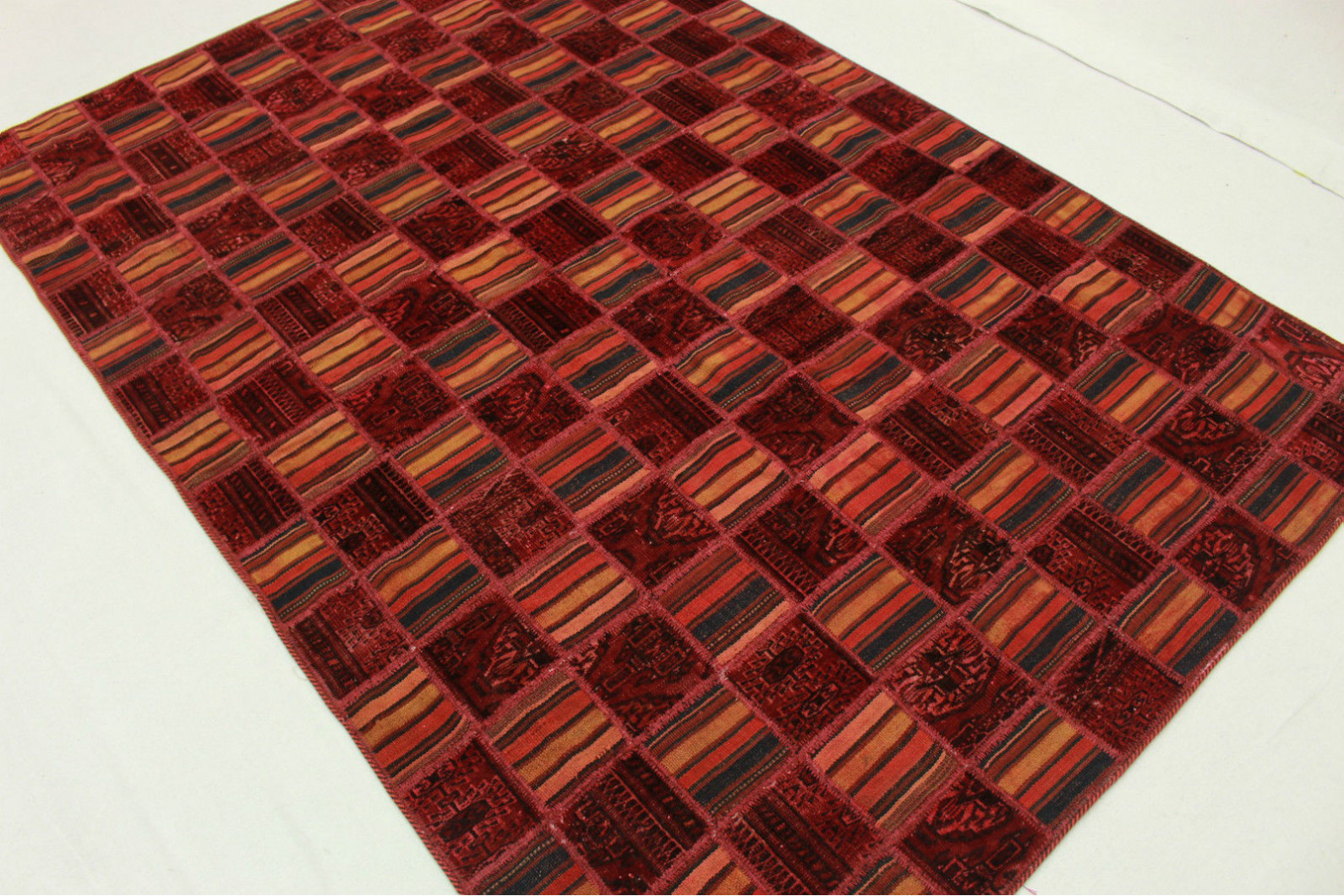 Patchwork Teppich Rot in 240x160cm (1001-2332) - carpetido.de