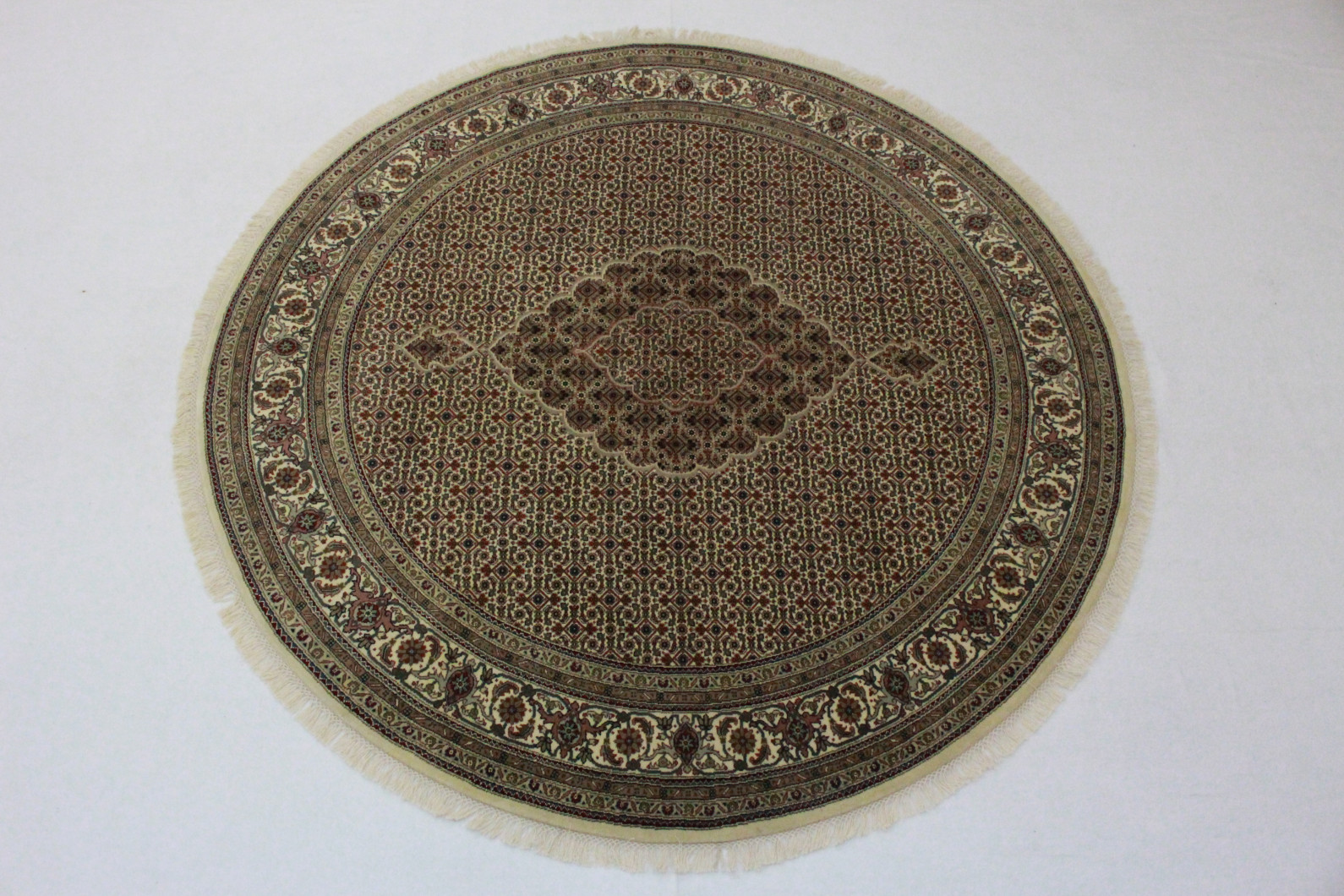 Rug Round Beige in 200x200 (5130-912) - carpetido.de
